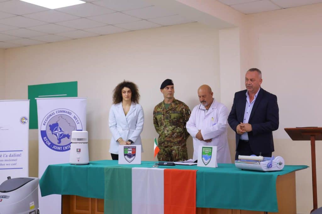 Sot kemi pranuar një donacion nga Kfori Italian pajisje për mirëmbajtje ...