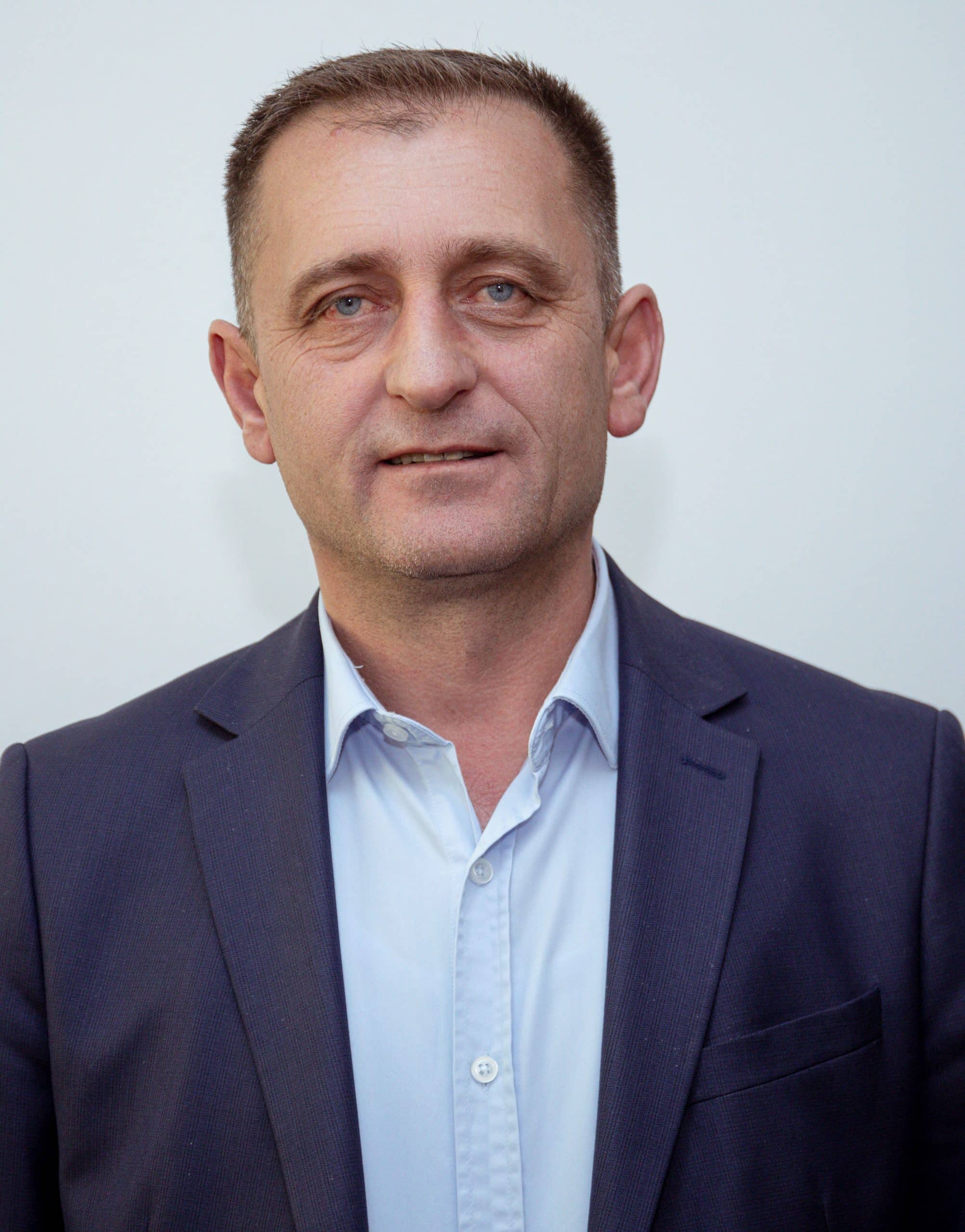 NënKryetari - Komuna Deçan